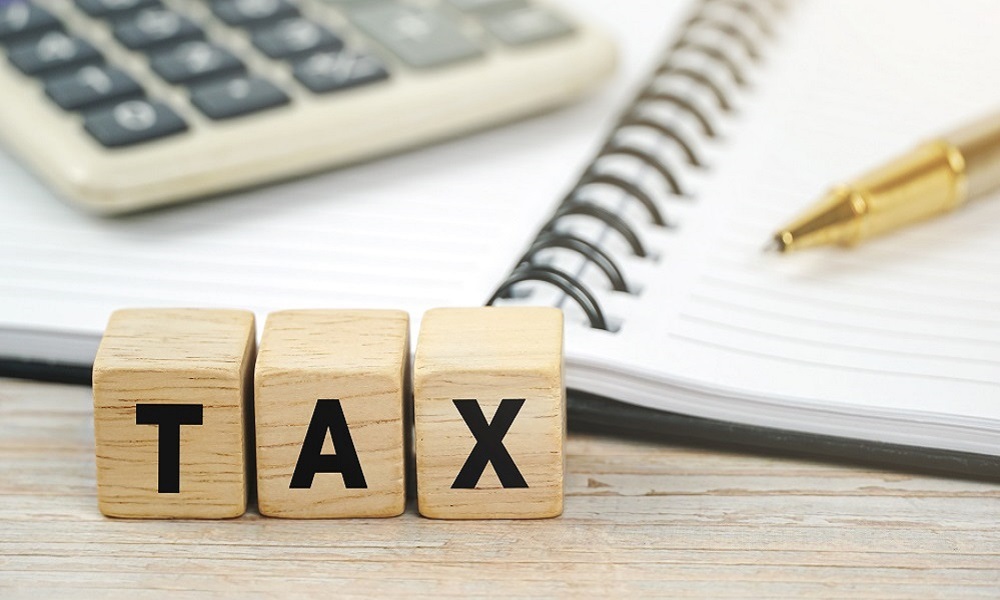 Why DIY Tax Returns Cost More Than Professional Advice | Business Refiner